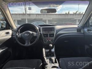 Grey Subaru Impreza 2011 in Riga, with an engine capacity of 2.00 L and mileage of 161 thousand km for 2650 €, photo 13 on AUTOMOTO.COM.LV