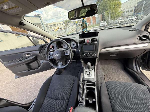Pelēks Subaru Impreza 2013 Kauņa, ar dzinēja tilpumu 2.00 L un nobraukumu 89 tūkst. km par 6000 €, foto 5 vietnē AUTOMOTO.COM.LV