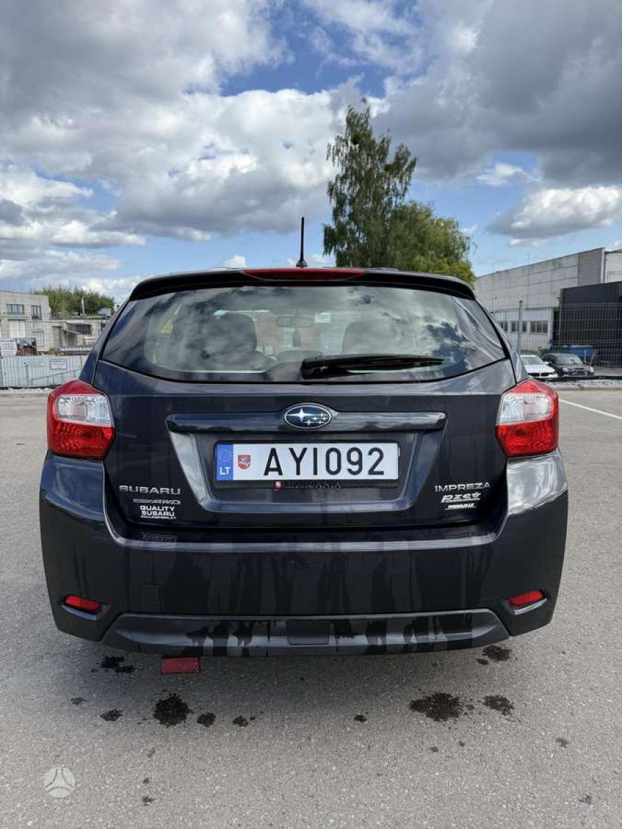 Pelēks Subaru Impreza 2013 Kauņa, ar dzinēja tilpumu 2.00 L un nobraukumu 89 tūkst. km par 6000 €, foto 9 vietnē AUTOMOTO.COM.LV