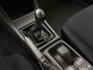 Grey Subaru Impreza 2014 in Vilnius, with an engine capacity of 1.60 L and mileage of 98 thousand km for 5900 €, photo 19 on AUTOMOTO.COM.LV