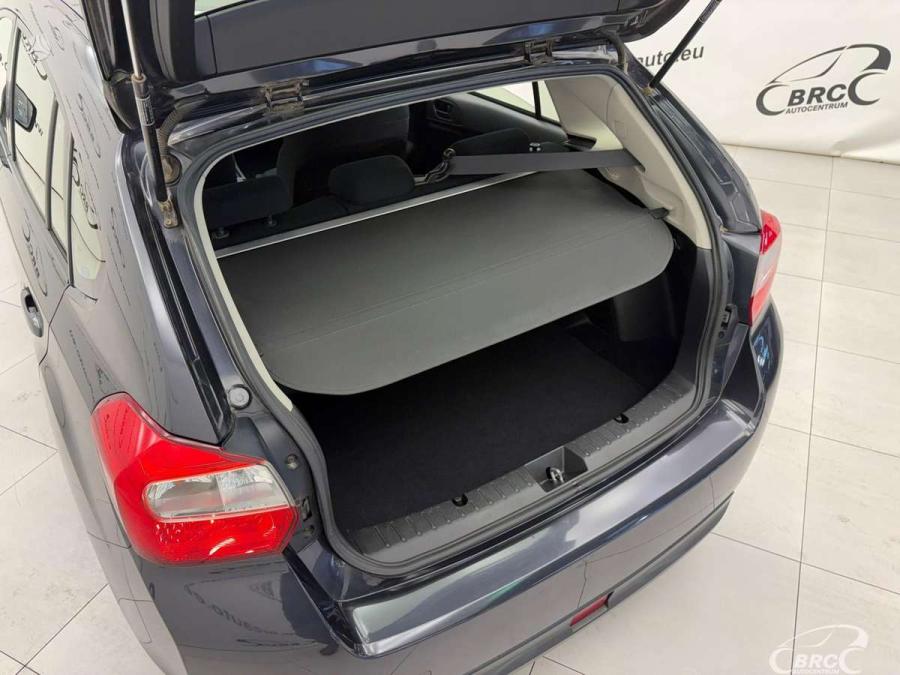 Grey Subaru Impreza 2014 in Vilnius, with an engine capacity of 1.60 L and mileage of 98 thousand km for 5900 €, photo 23 on AUTOMOTO.COM.LV