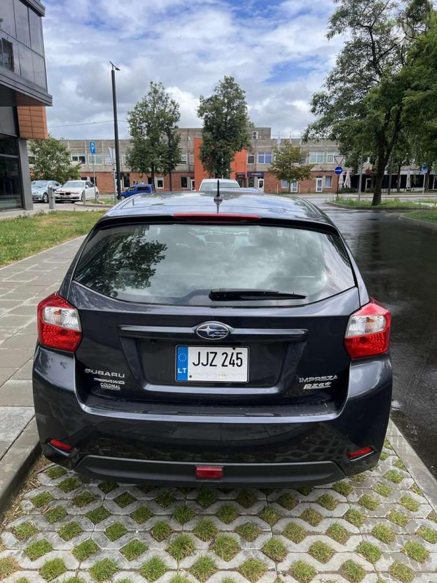 Grey Subaru Impreza 2014 in Vilnius, with an engine capacity of 1.99 L and mileage of 106 thousand km for 4400 €, photo 4 on AUTOMOTO.COM.LV