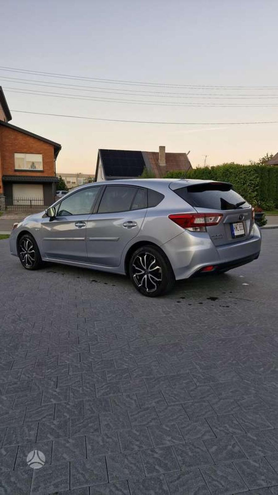Grey Subaru Impreza 2017 in Kelme, with an engine capacity of 2.00 L and mileage of 120 thousand km for 8500 €, photo 5 on AUTOMOTO.COM.LV