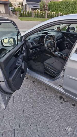 Grey Subaru Impreza 2017 in Kelme, with an engine capacity of 2.00 L and mileage of 120 thousand km for 8500 €, photo 6 on AUTOMOTO.COM.LV