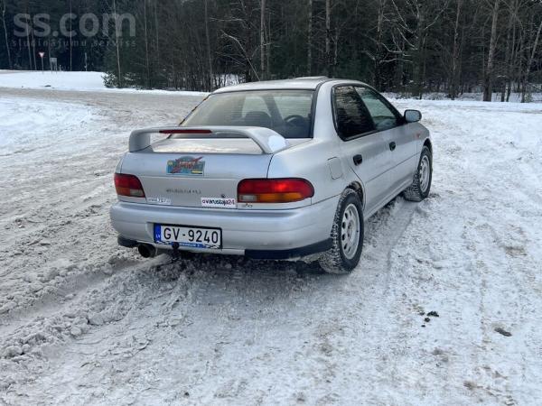 Grey Subaru Impreza 1997 in Riga, with an engine capacity of 2.20 L and mileage of 307 thousand km for 3499 €, photo 5 on AUTOMOTO.COM.LV