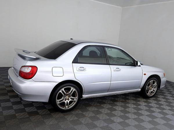 Grey Subaru Impreza 2001 in Tallinn, with an engine capacity of 2.00 L and mileage of 239 thousand km for 1999 €, photo 3 on AUTOMOTO.COM.LV