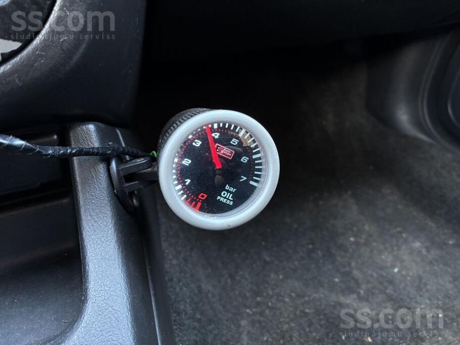 Pelēks Subaru Impreza 2001 Cēsis, ar dzinēja tilpumu 2.00 L un nobraukumu 260 tūkst. km par 4990 €, foto 14 vietnē AUTOMOTO.COM.LV