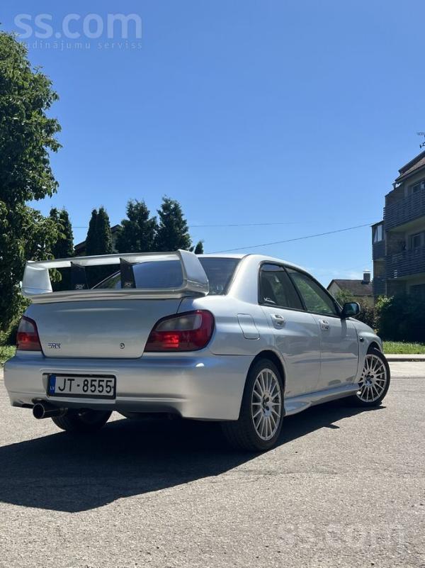 Pelēks Subaru Impreza 2002 Tukums, ar dzinēja tilpumu 2.00 L un nobraukumu 380 tūkst. km par 8555 €, foto 4 vietnē AUTOMOTO.COM.LV