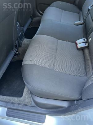 Pelēks Subaru Impreza 2002 Tukums, ar dzinēja tilpumu 2.00 L un nobraukumu 380 tūkst. km par 8555 €, foto 14 vietnē AUTOMOTO.COM.LV