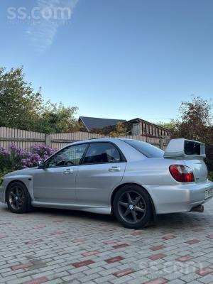 Pelēks Subaru Impreza 2002 Tukums, ar dzinēja tilpumu 2.00 L un nobraukumu 380 tūkst. km par 8555 €, foto 7 vietnē AUTOMOTO.COM.LV