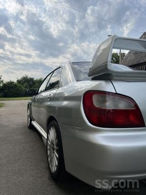 Pelēks Subaru Impreza 2002 Tukums, ar dzinēja tilpumu 2.00 L un nobraukumu 380 tūkst. km par 8555 €, foto 8 vietnē AUTOMOTO.COM.LV