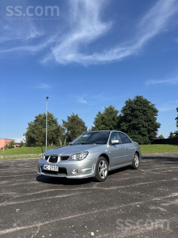 Pelēks Subaru Impreza 2006 Liepāja, ar dzinēja tilpumu 2.00 L un nobraukumu 131 tūkst. km par 2950 €, foto 1 vietnē AUTOMOTO.COM.LV