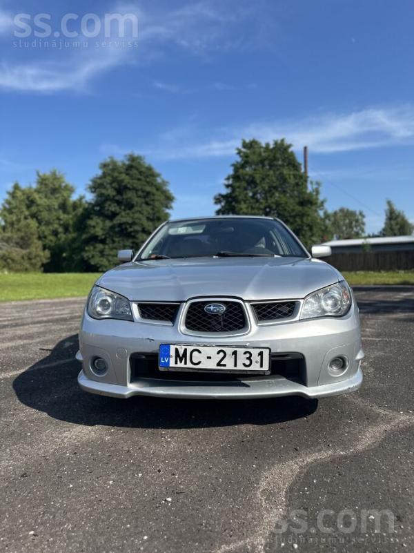 Grey Subaru Impreza 2006 in Liepaja, with an engine capacity of 2.00 L and mileage of 131 thousand km for 2950 €, photo 6 on AUTOMOTO.COM.LV