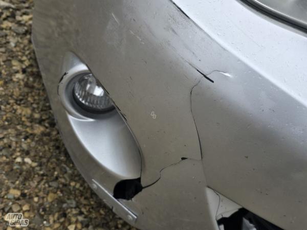 Pelēks Subaru Impreza 2009 Šauļi, ar dzinēja tilpumu 1.50 L un nobraukumu 194 tūkst. km par 1250 €, foto 8 vietnē AUTOMOTO.COM.LV