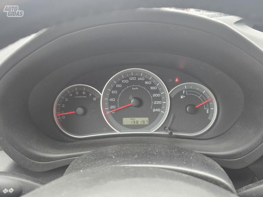 Pelēks Subaru Impreza 2009 Šauļi, ar dzinēja tilpumu 1.50 L un nobraukumu 194 tūkst. km par 1250 €, foto 13 vietnē AUTOMOTO.COM.LV