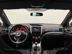 Pelēks Subaru Impreza 2011 Tallina, ar dzinēja tilpumu 2.50 L un nobraukumu 147 tūkst. km par 23500 €, foto 10 vietnē AUTOMOTO.COM.LV