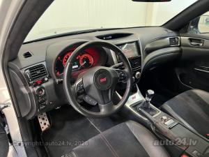 Pelēks Subaru Impreza 2011 Tallina, ar dzinēja tilpumu 2.50 L un nobraukumu 147 tūkst. km par 23500 €, foto 14 vietnē AUTOMOTO.COM.LV