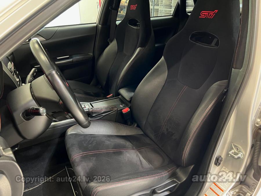 Pelēks Subaru Impreza 2011 Tallina, ar dzinēja tilpumu 2.50 L un nobraukumu 147 tūkst. km par 23500 €, foto 16 vietnē AUTOMOTO.COM.LV