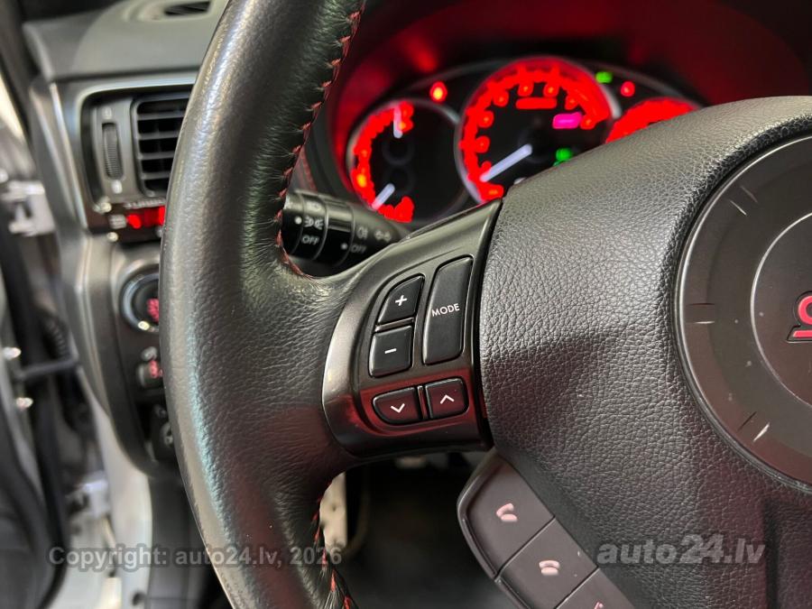 Pelēks Subaru Impreza 2011 Tallina, ar dzinēja tilpumu 2.50 L un nobraukumu 147 tūkst. km par 23500 €, foto 22 vietnē AUTOMOTO.COM.LV