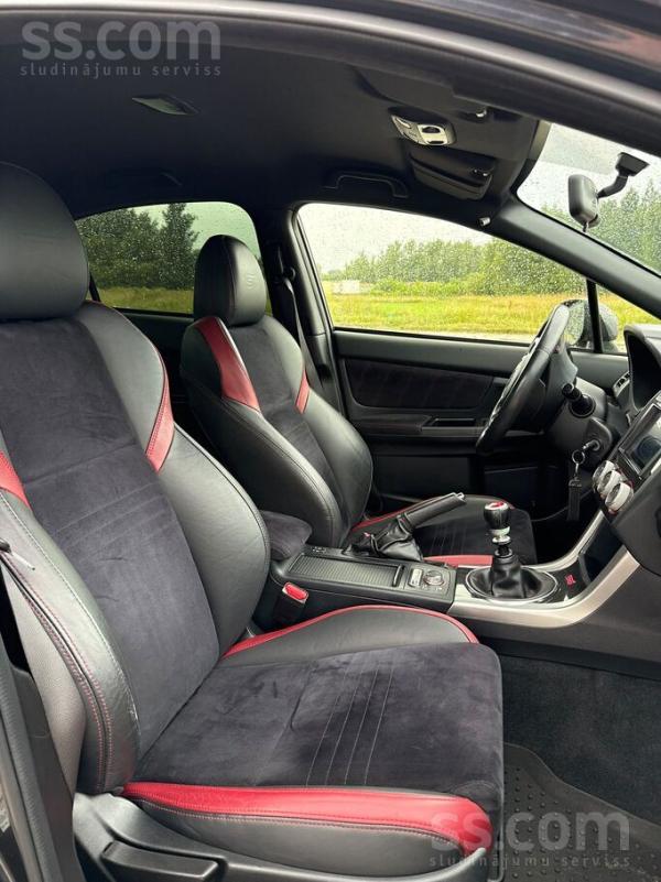 Pelēks Subaru Impreza 2015 Rīga, ar dzinēja tilpumu 2.50 L un nobraukumu 150 tūkst. km par 22000 €, foto 8 vietnē AUTOMOTO.COM.LV