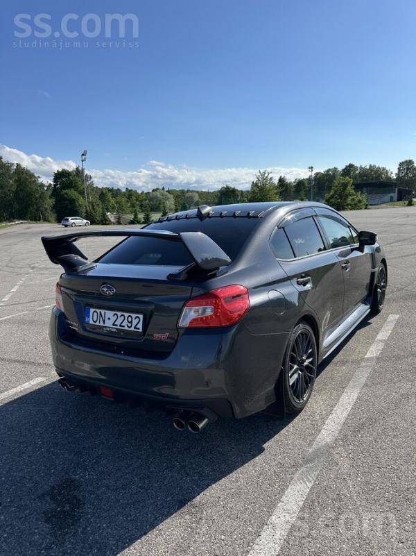 Pelēks Subaru Impreza 2015 Cēsis, ar dzinēja tilpumu 2.50 L un nobraukumu 128 tūkst. km par 17800 €, foto 3 vietnē AUTOMOTO.COM.LV