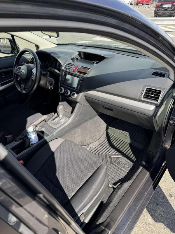 Grey Subaru Impreza 2016 in Vilnius, with an engine capacity of 2.00 L and mileage of 90 thousand km for 7750 €, photo 8 on AUTOMOTO.COM.LV