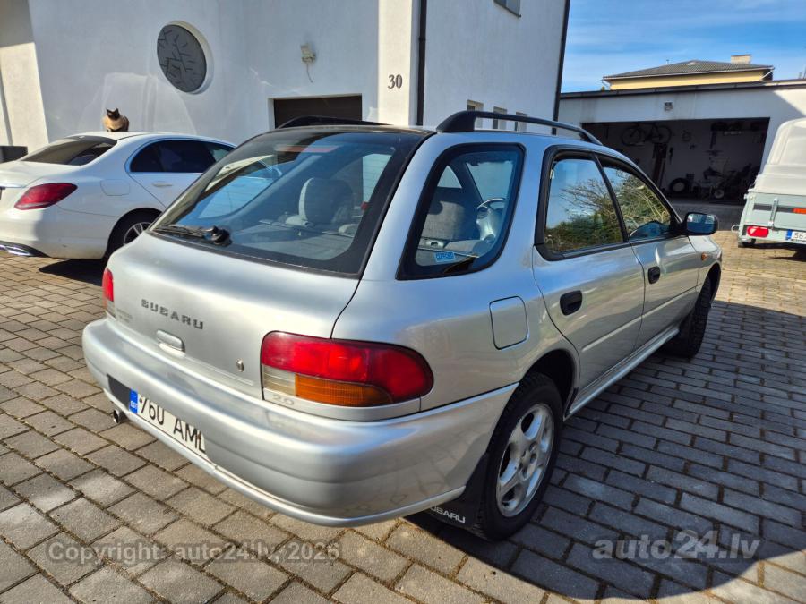 Pelēks Subaru Impreza 1997 Tartu, ar dzinēja tilpumu 2.00 L un nobraukumu 234 tūkst. km par 2790 €, foto 3 vietnē AUTOMOTO.COM.LV
