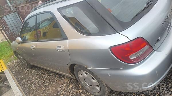 Grey Subaru Impreza 2001 in Daugavpils, with an engine capacity of 1.60 L and mileage of 134 thousand km for 350 €, photo 2 on AUTOMOTO.COM.LV