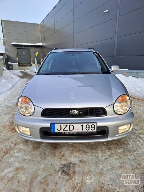 Grey Subaru Impreza 2003 in Klaipeda, with an engine capacity of 1.60 L and mileage of 195 thousand km for 2500 €, photo 3 on AUTOMOTO.COM.LV