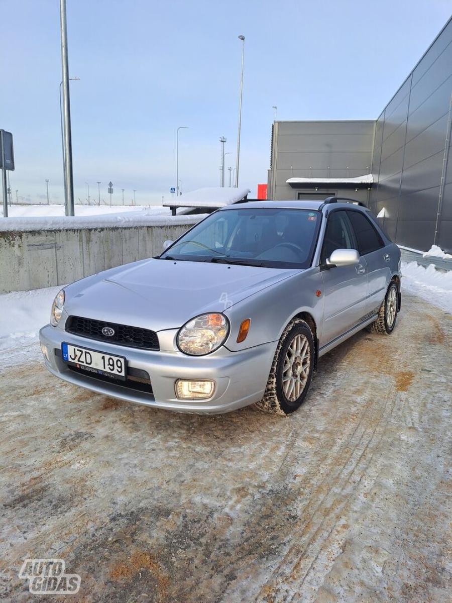 Grey Subaru Impreza 2003 in Klaipeda, with an engine capacity of 1.60 L and mileage of 195 thousand km for 2500 €, photo 4 on AUTOMOTO.COM.LV