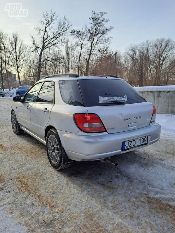 Grey Subaru Impreza 2003 in Klaipeda, with an engine capacity of 1.60 L and mileage of 195 thousand km for 2500 €, photo 5 on AUTOMOTO.COM.LV