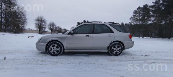 Grey Subaru Impreza 2005 in Riga, with an engine capacity of 2.00 L and mileage of 166 thousand km for 2700 €, photo 7 on AUTOMOTO.COM.LV