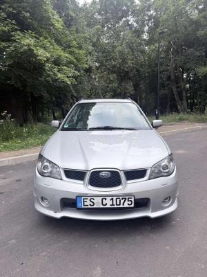 Grey Subaru Impreza 2006 in Vilnius, with an engine capacity of 2.00 L and mileage of 137 thousand km for 3600 €, photo 3 on AUTOMOTO.COM.LV