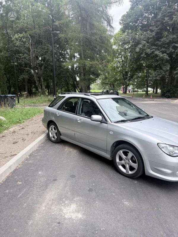 Pelēks Subaru Impreza 2006 Viļņa, ar dzinēja tilpumu 2.00 L un nobraukumu 137 tūkst. km par 3600 €, foto 5 vietnē AUTOMOTO.COM.LV