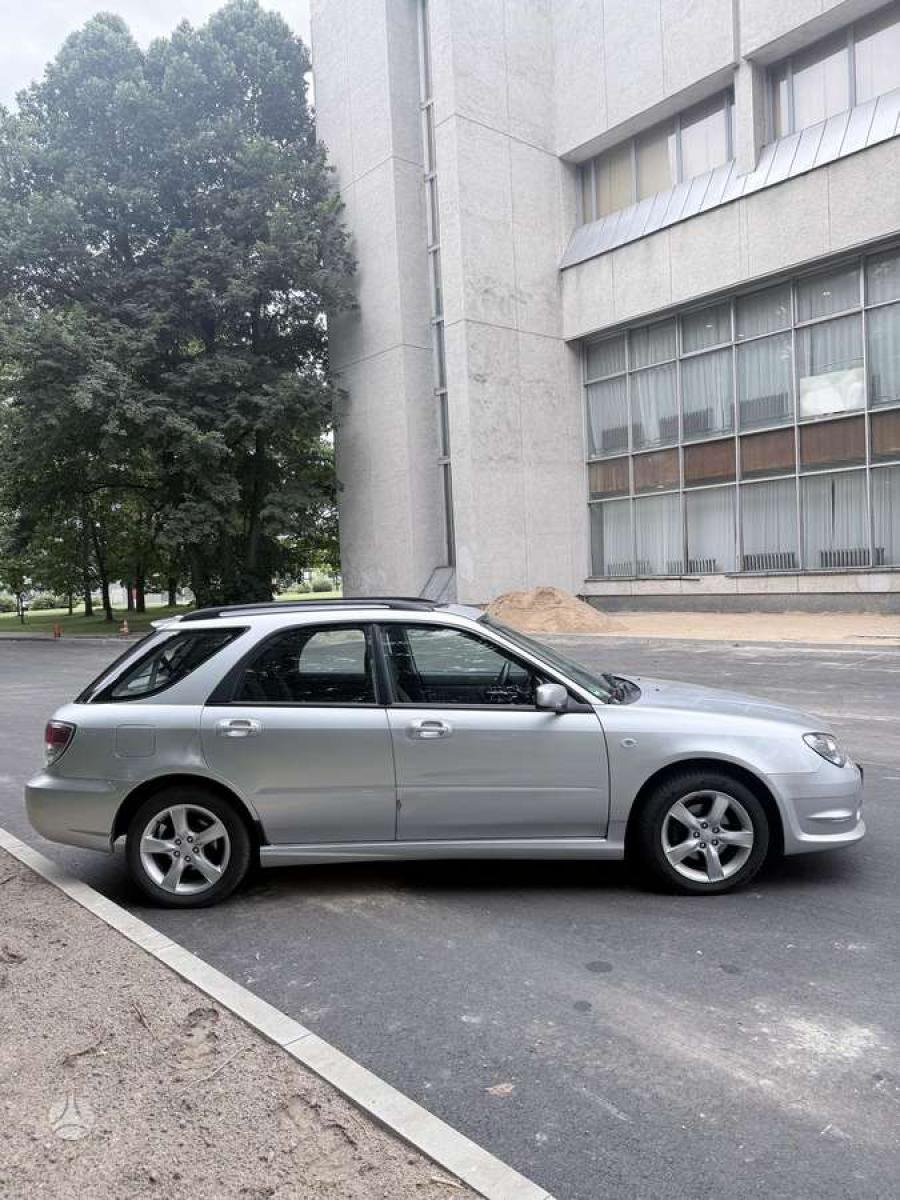 Grey Subaru Impreza 2006 in Vilnius, with an engine capacity of 2.00 L and mileage of 137 thousand km for 3600 €, photo 10 on AUTOMOTO.COM.LV
