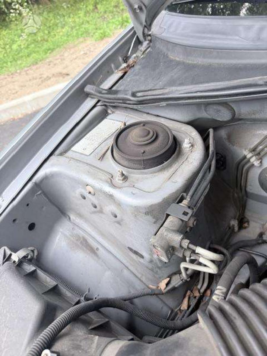 Grey Subaru Impreza 2006 in Vilnius, with an engine capacity of 2.00 L and mileage of 137 thousand km for 3600 €, photo 16 on AUTOMOTO.COM.LV