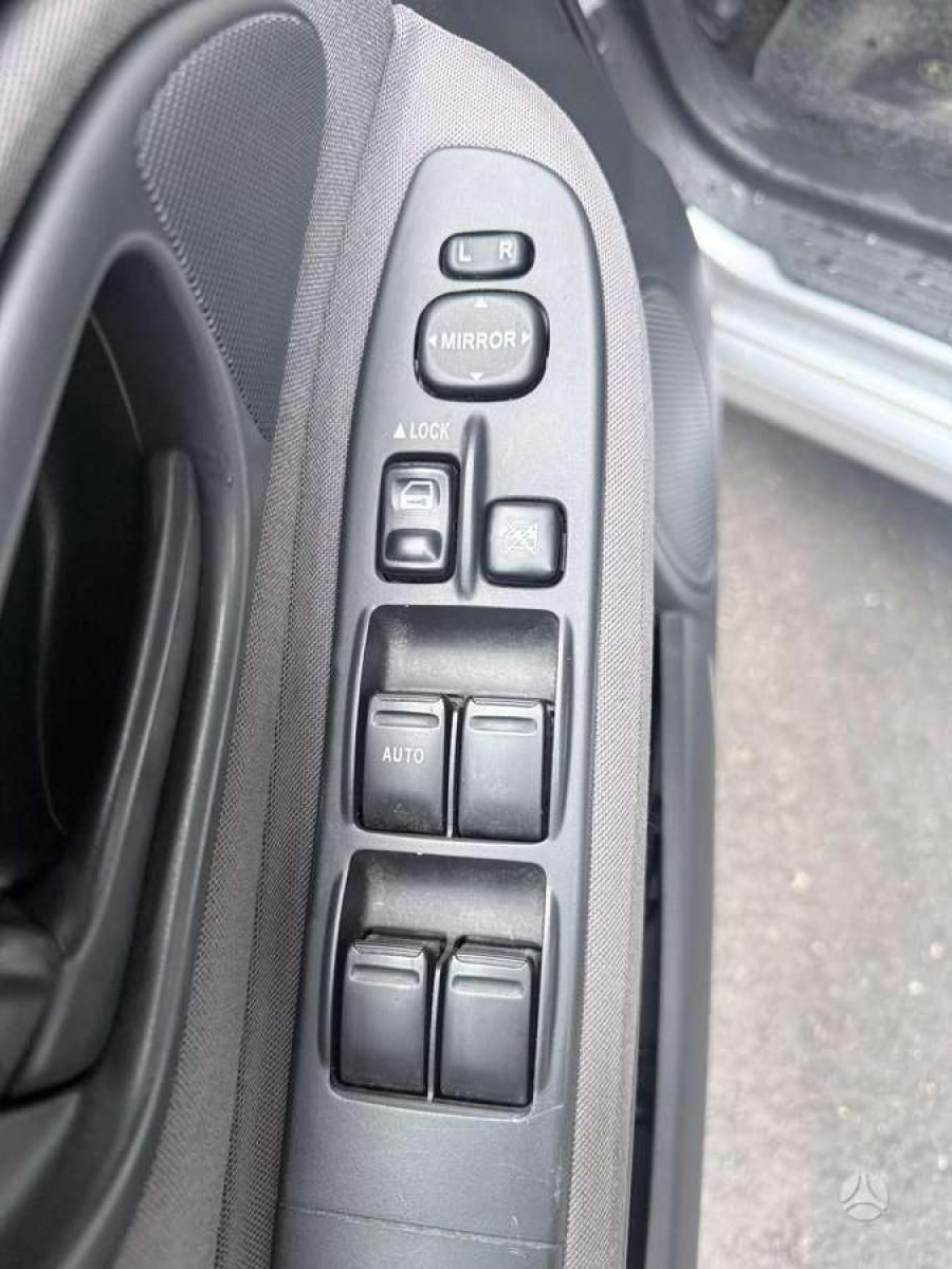 Grey Subaru Impreza 2006 in Vilnius, with an engine capacity of 2.00 L and mileage of 137 thousand km for 3600 €, photo 27 on AUTOMOTO.COM.LV
