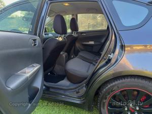 Pelēks Subaru Impreza 2007 Kuresāre, ar dzinēja tilpumu 2.00 L un nobraukumu 158 tūkst. km par 4500 €, foto 7 vietnē AUTOMOTO.COM.LV