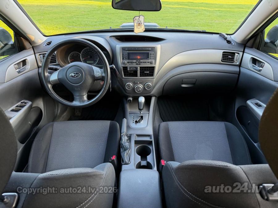 Pelēks Subaru Impreza 2007 Kuresāre, ar dzinēja tilpumu 2.00 L un nobraukumu 158 tūkst. km par 4500 €, foto 8 vietnē AUTOMOTO.COM.LV