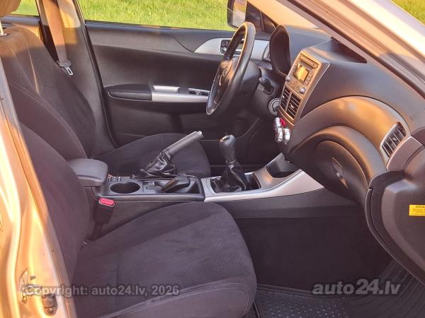 Pelēks Subaru Impreza 2008 Tartu, ar dzinēja tilpumu 1.50 L un nobraukumu 111 tūkst. km par 3900 €, foto 10 vietnē AUTOMOTO.COM.LV