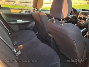 Pelēks Subaru Impreza 2008 Tartu, ar dzinēja tilpumu 1.50 L un nobraukumu 111 tūkst. km par 3900 €, foto 12 vietnē AUTOMOTO.COM.LV