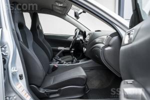 Subaru Impreza 2008 Rīga, ar dzinēja tilpumu 2.00 L un nobraukumu 0 tūkst. km par 2990 €, foto 10 vietnē AUTOMOTO.COM.LV
