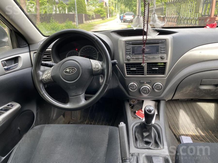 Subaru Impreza 2008 Rīga, ar dzinēja tilpumu 1.60 L un nobraukumu 282 tūkst. km par 1650 €, foto 6 vietnē AUTOMOTO.COM.LV