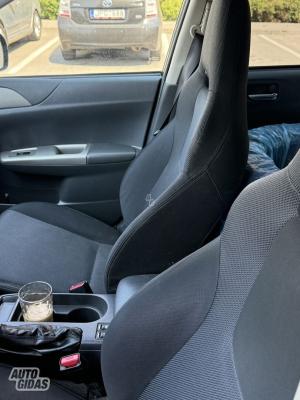 Subaru Impreza 2008 Viļņa, ar dzinēja tilpumu 2.00 L un nobraukumu 290 tūkst. km par 2750 €, foto 7 vietnē AUTOMOTO.COM.LV