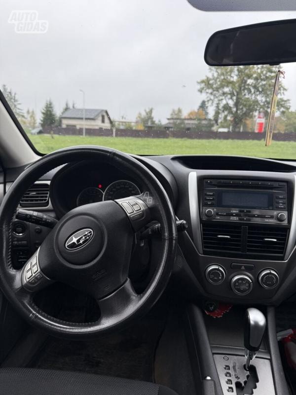 Subaru Impreza 2008 Viļņa, ar dzinēja tilpumu 2.00 L un nobraukumu 210 tūkst. km par 2750 €, foto 4 vietnē AUTOMOTO.COM.LV