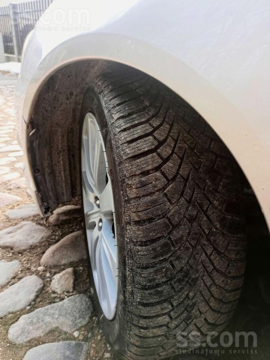Subaru Impreza 2010 in Riga, with an engine capacity of 2.00 L and mileage of 367 thousand km for 2200 €, photo 9 on AUTOMOTO.COM.LV