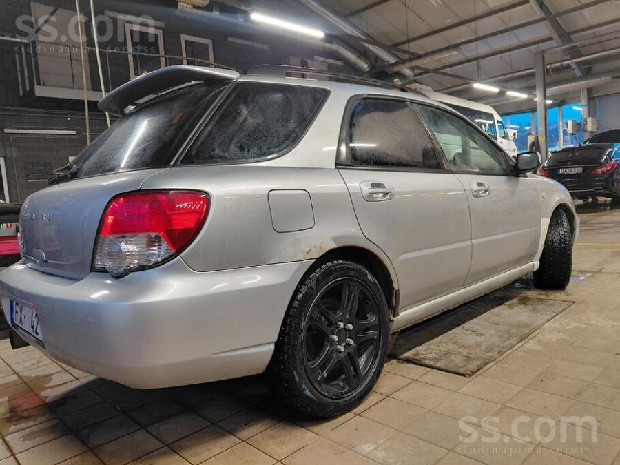 Subaru Impreza 2003 in Valmiera, with an engine capacity of 2.00 L and mileage of 243 thousand km for 4299 €, photo 2 on AUTOMOTO.COM.LV