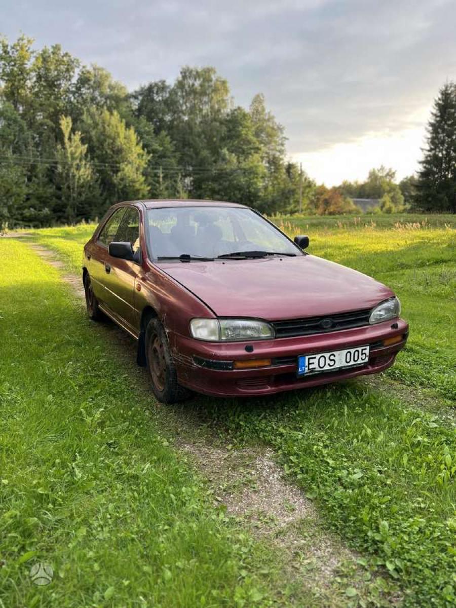 Sarkans Subaru Impreza 1994 Utena, ar dzinēja tilpumu 0.00 L un nobraukumu 150 tūkst. km par 500 €, foto 1 vietnē AUTOMOTO.COM.LV
