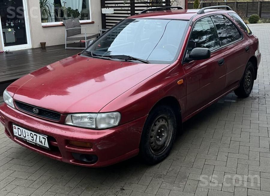 Sarkans Subaru Impreza 1999 Rīga, ar dzinēja tilpumu 1.60 L un nobraukumu 167 tūkst. km par 2000 €, foto 1 vietnē AUTOMOTO.COM.LV