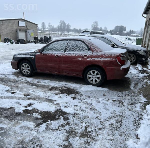 Красный Субару Импреза 2000 в Талси, объемом двигателя 2.00 л и пробегом 215 тыс. км за 1200 €, фото 2 на AUTOMOTO.COM.LV